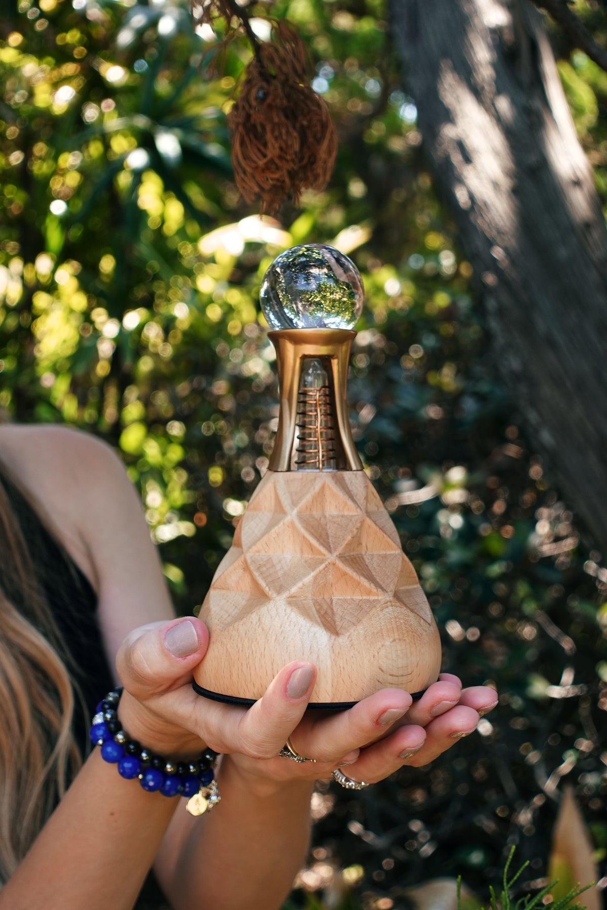 Living Crystal - Wood Base | SOLANCHA®